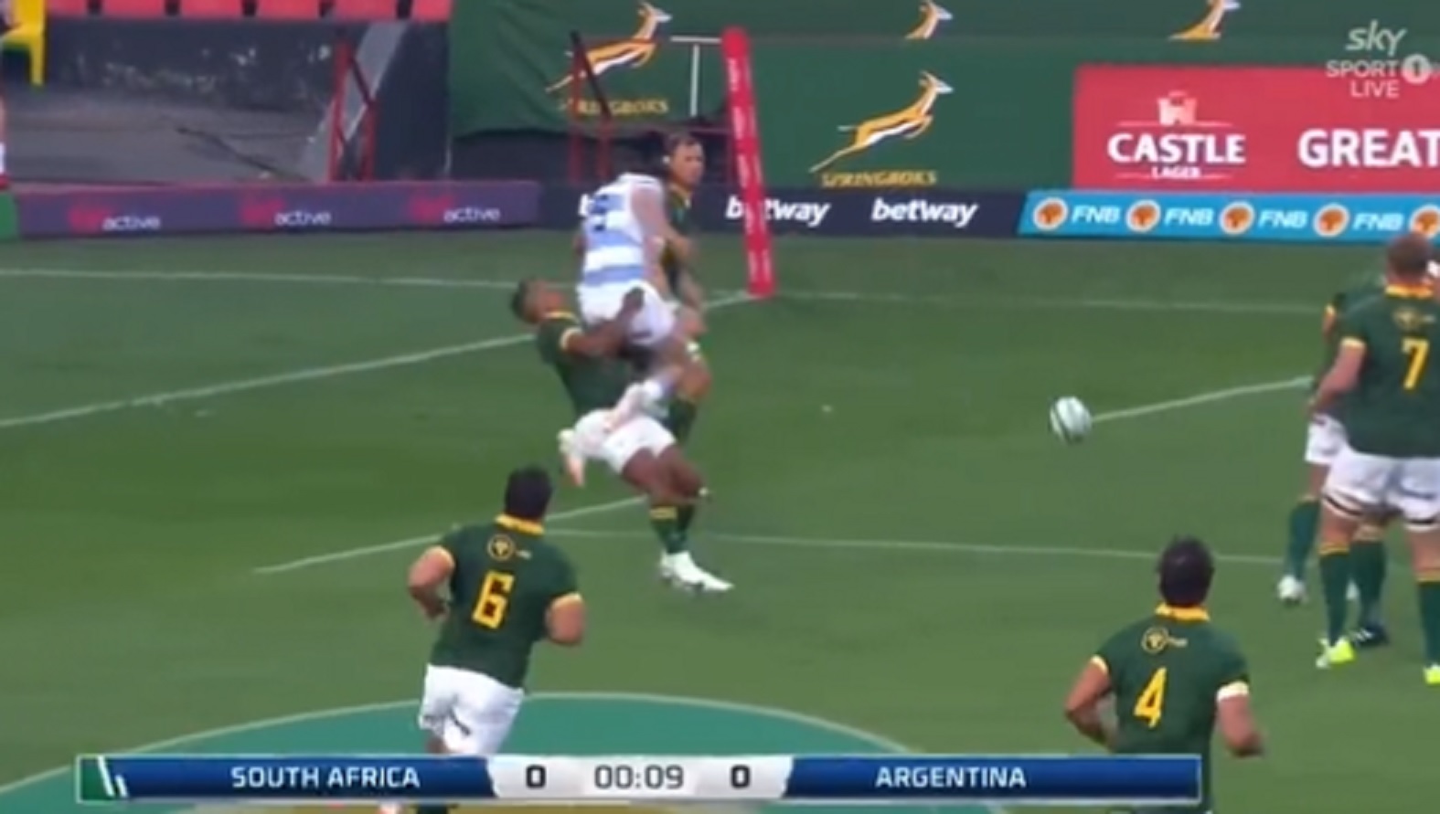 VIDEO Le Toulousain Juan Cruz Mallia teint Totalement Grant Willia